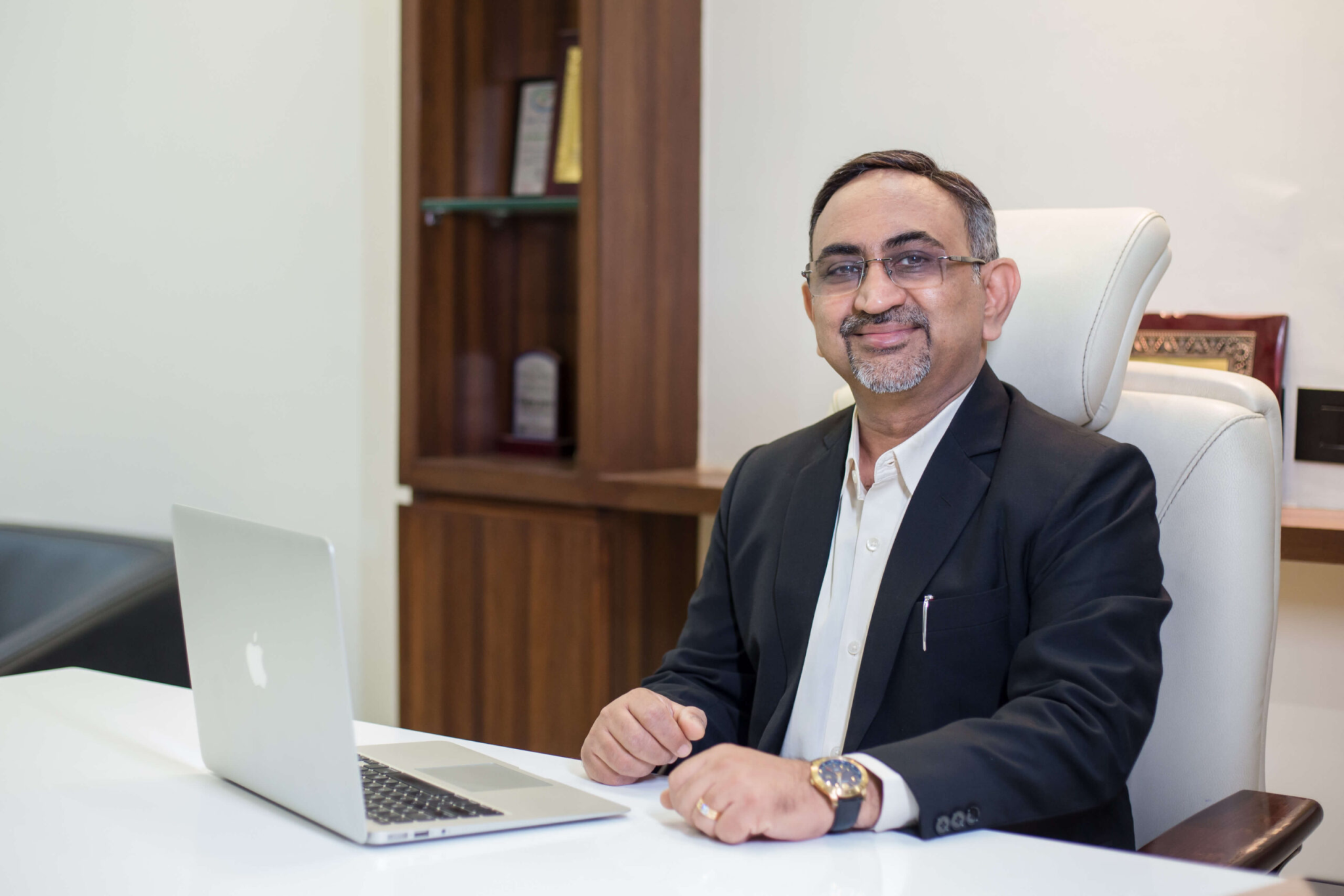 Kartik Patel, Owner of Khyati Group Dr Mahendra Narvaria Dr. Manish ...